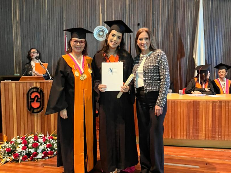 La Facultad de Farmacia de la UCV otorgó el Premio “Dr. Carlos Ruiz ...